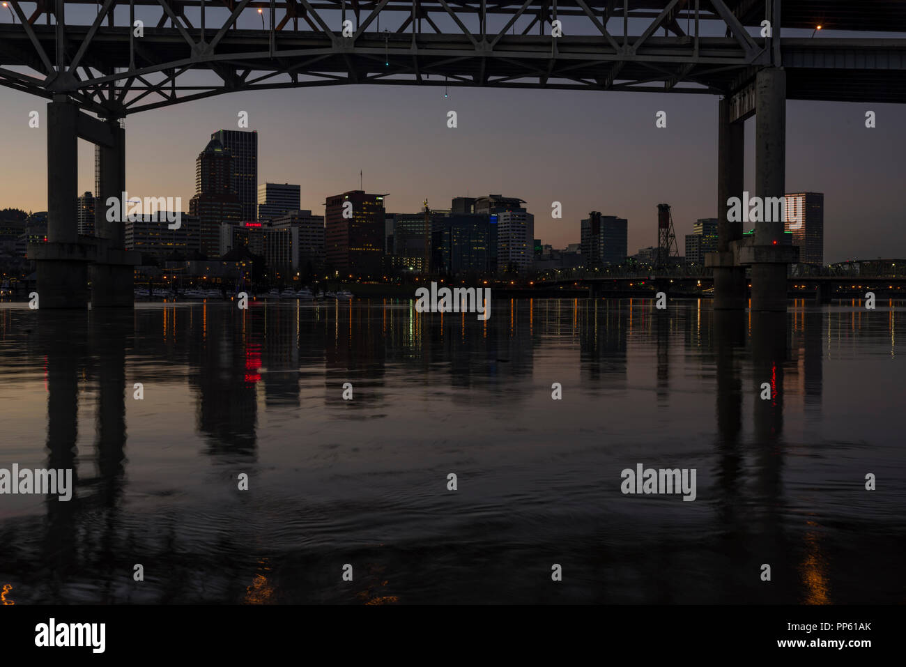 Marquam Bridge High Resolution Stock Photography and Images - Alamy