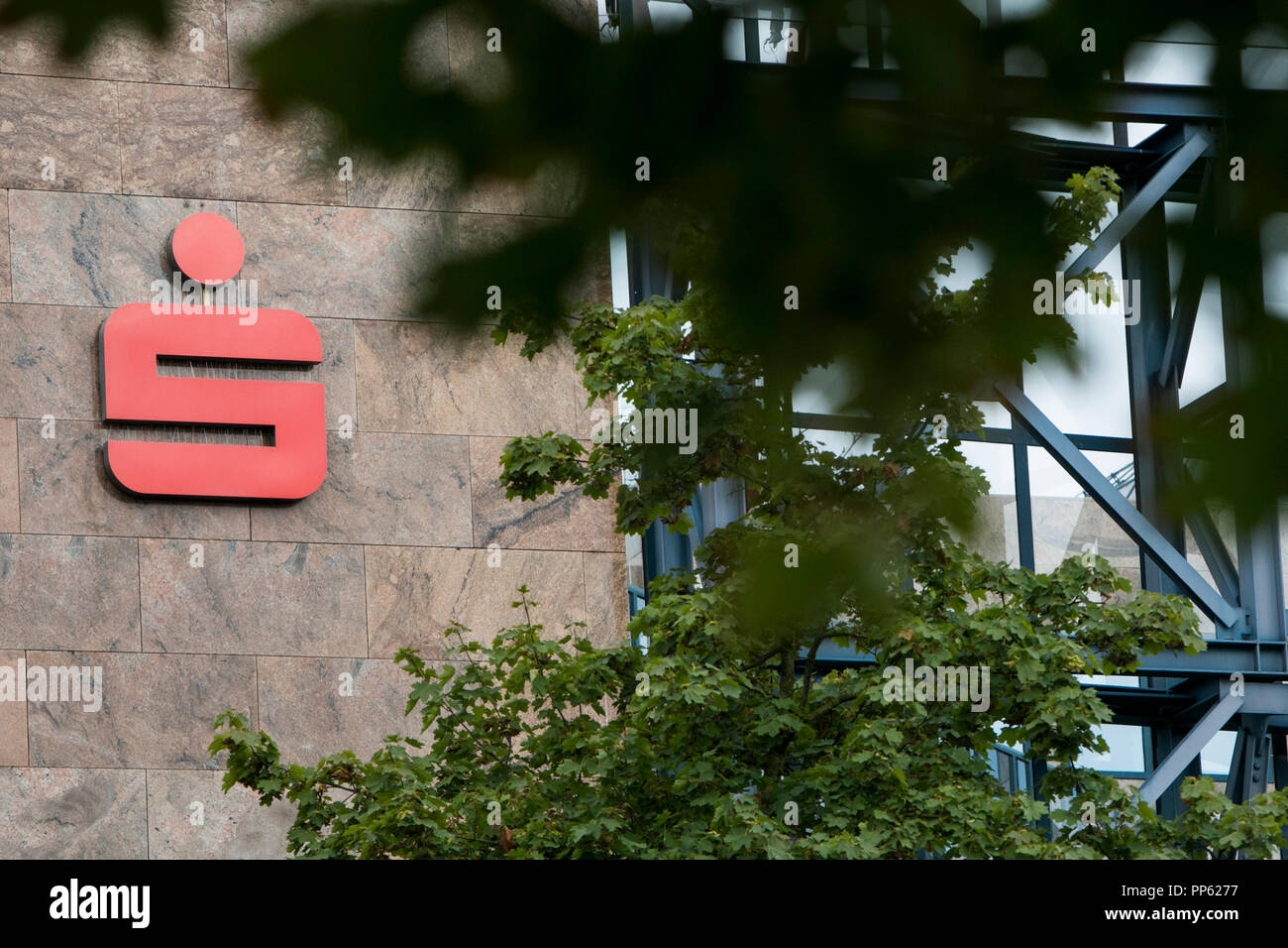 Sparkasse munich hi-res stock photography and images - Alamy