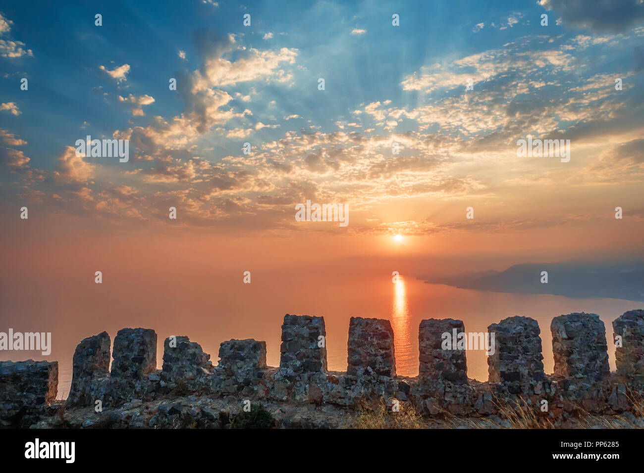 Cloud wall at sunset hi-res stock photography and images - Alamy