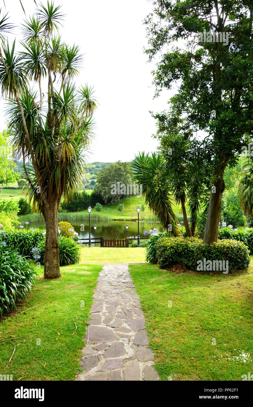 path in the garden way to the lake Stock Photo - Alamy