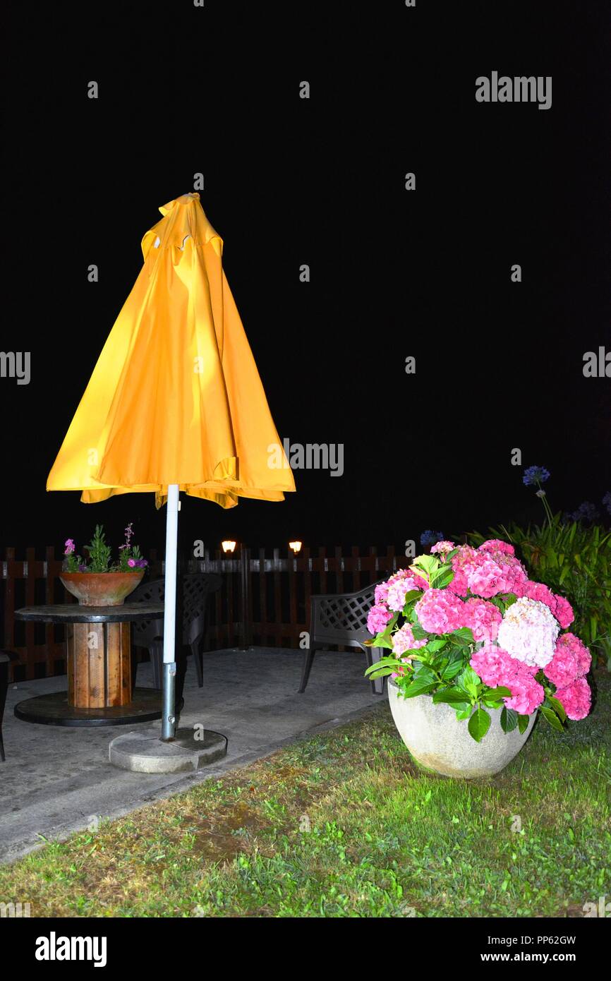 Closed Parasol High Resolution Stock Photography and Images - Alamy