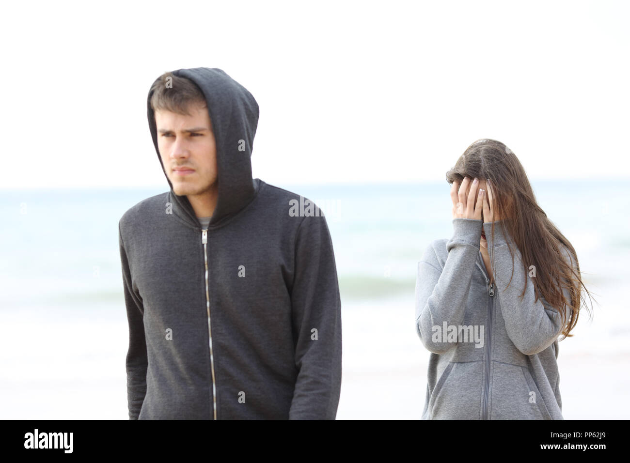 Relationship break up crying hi-res stock photography and images - Alamy