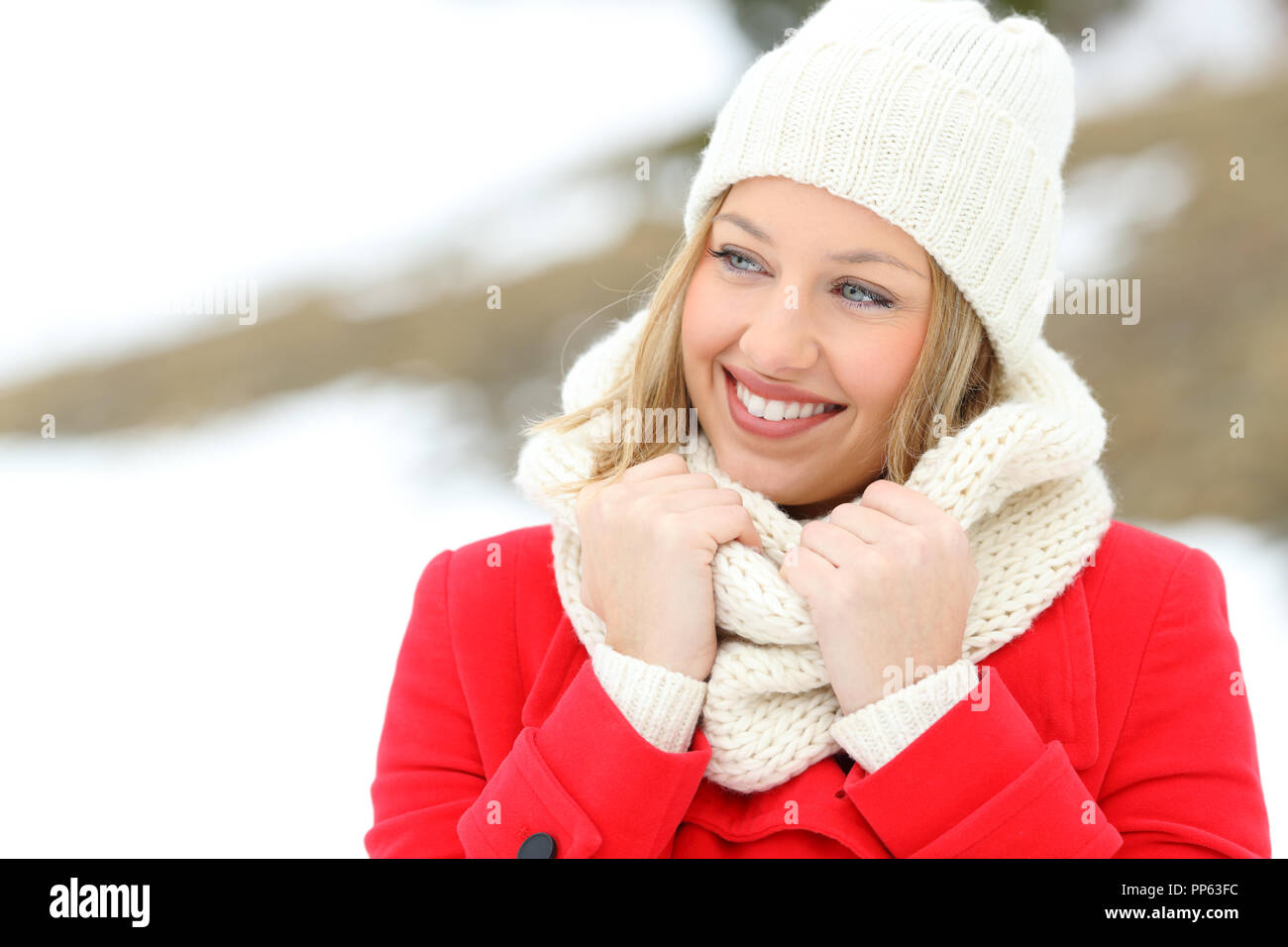 Smile warmly hi-res stock photography and images - Alamy