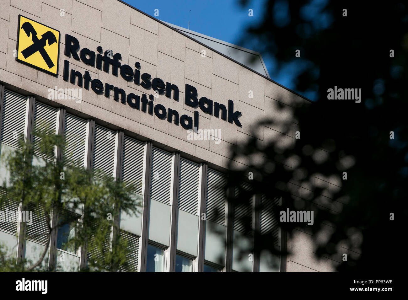 Rbi business logo hi-res stock photography and images - Alamy