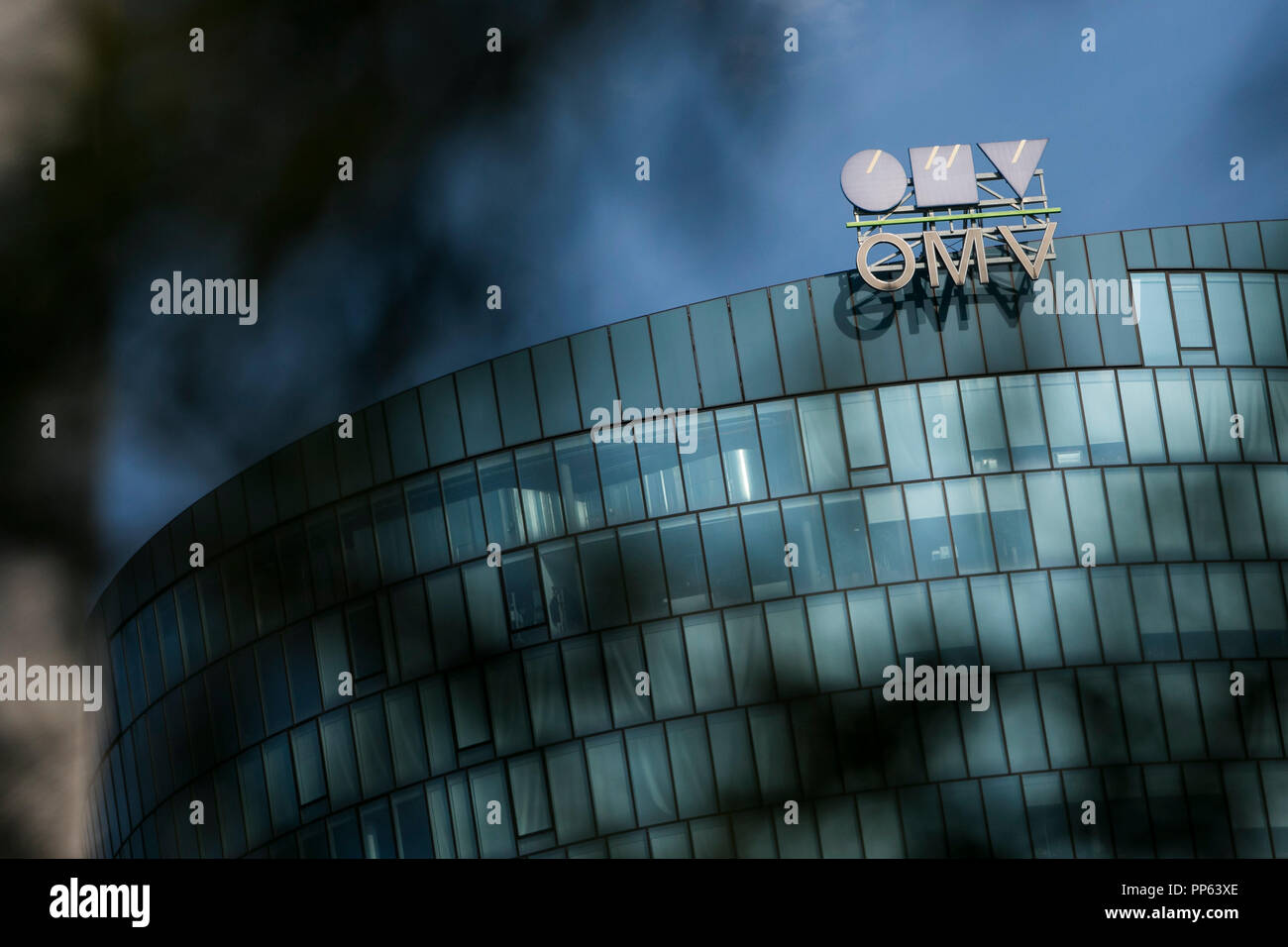Omv head office hi-res stock photography and images - Alamy