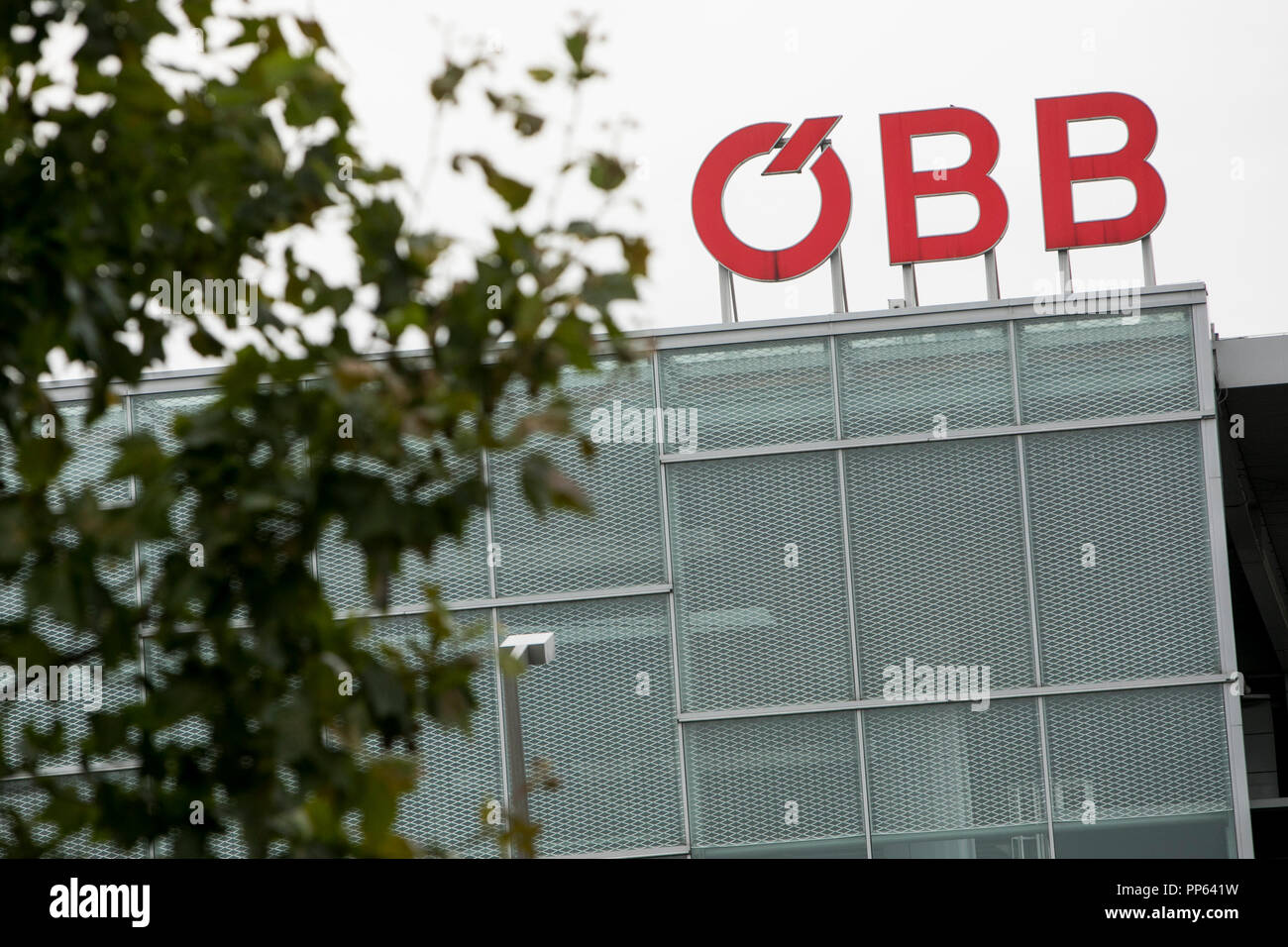 Obb business logo hi-res stock photography and images - Alamy