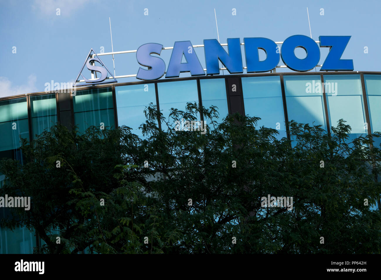 Sandoz logo hi-res stock photography and images - Alamy