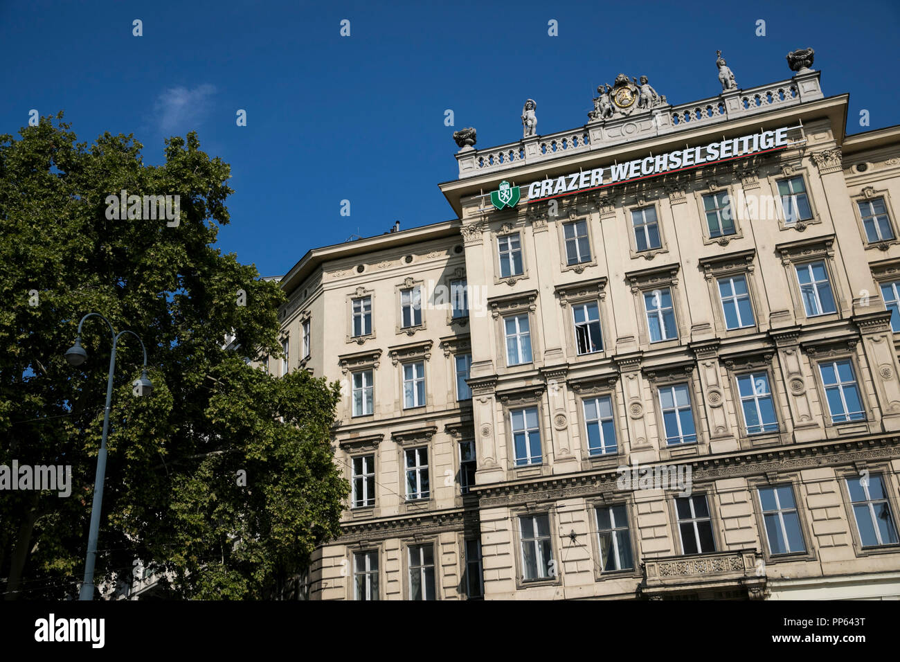 Versicherung hi-res stock photography and images - Alamy