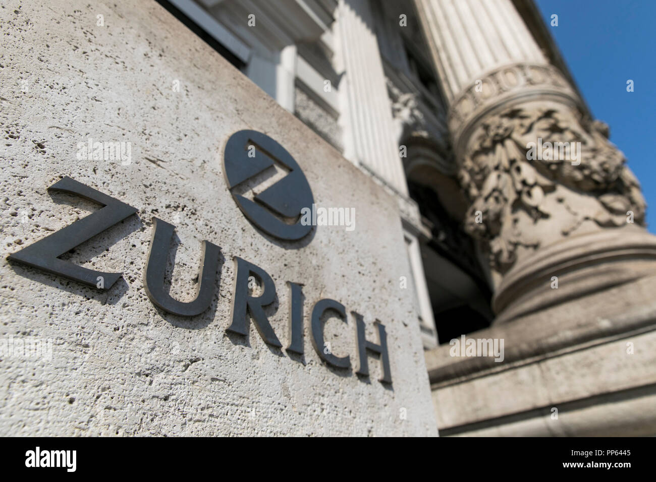 Zurich insurance logo hi-res stock photography and images - Alamy