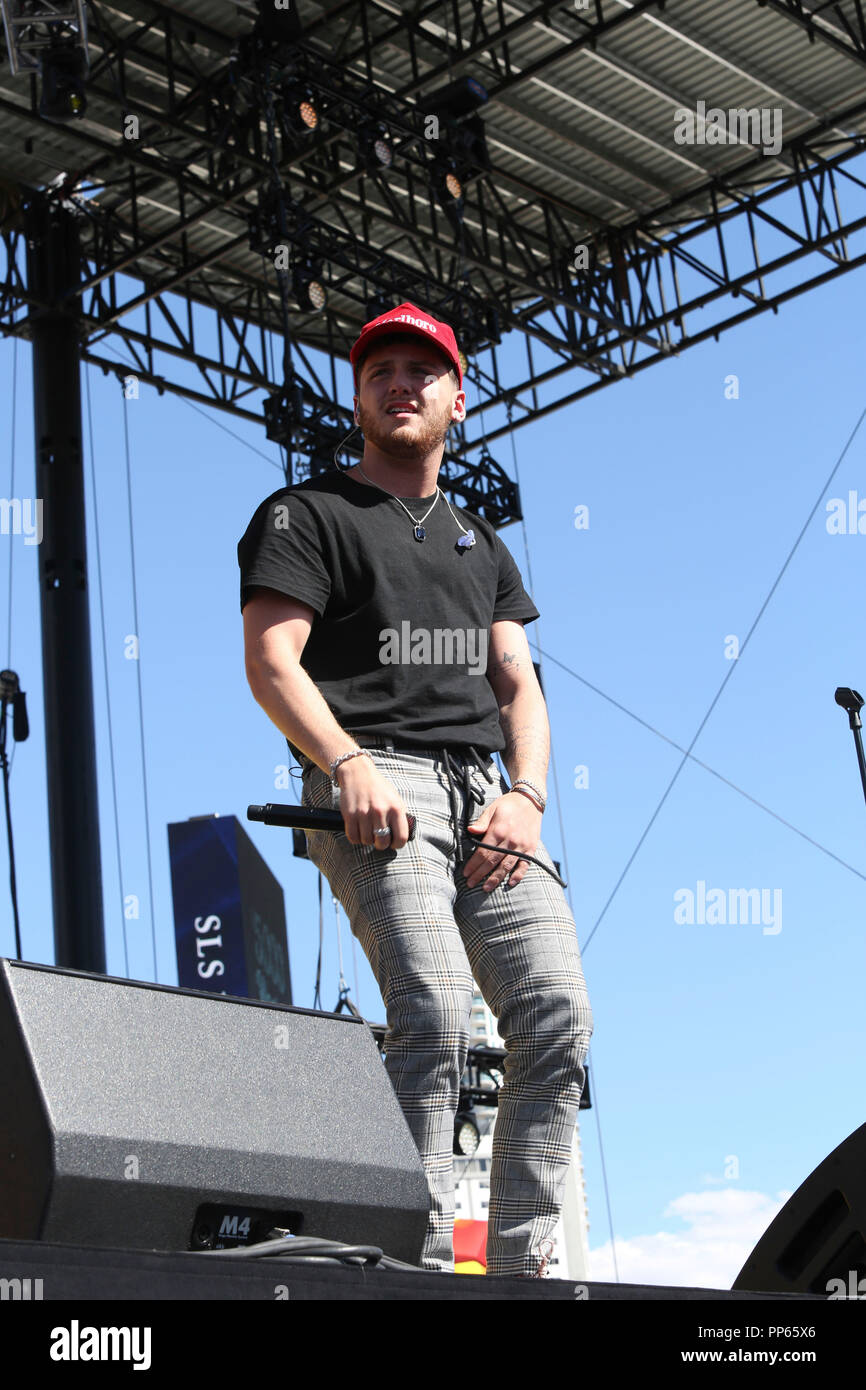 Andrew bazzi hi-res stock photography and images - Alamy