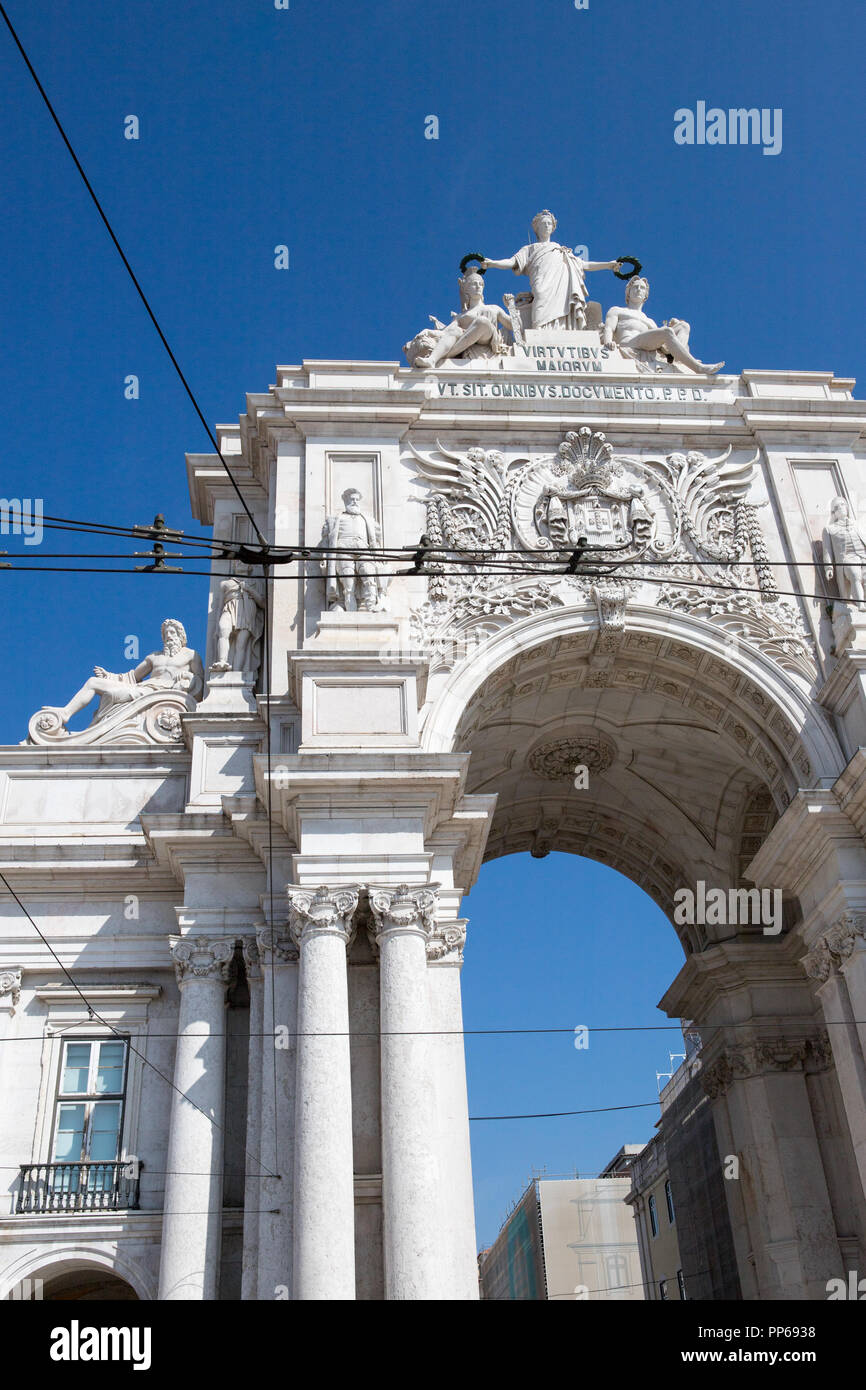Rua Augusta Triumphal Arch, Praca do Comercio or Terreiro do Paco ...