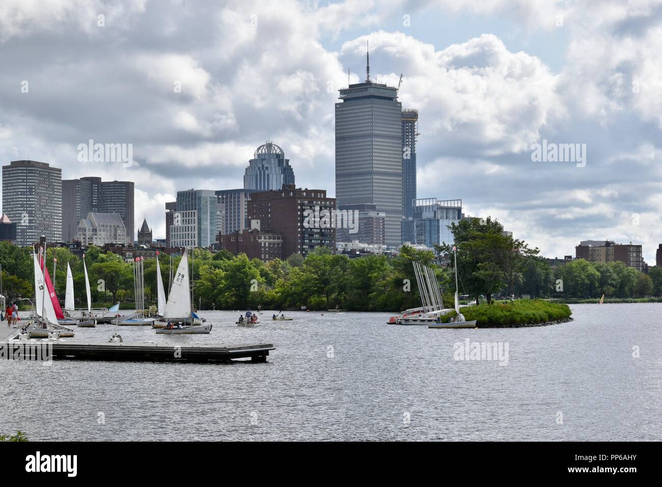 Boston charles river walk hi-res stock photography and images - Alamy