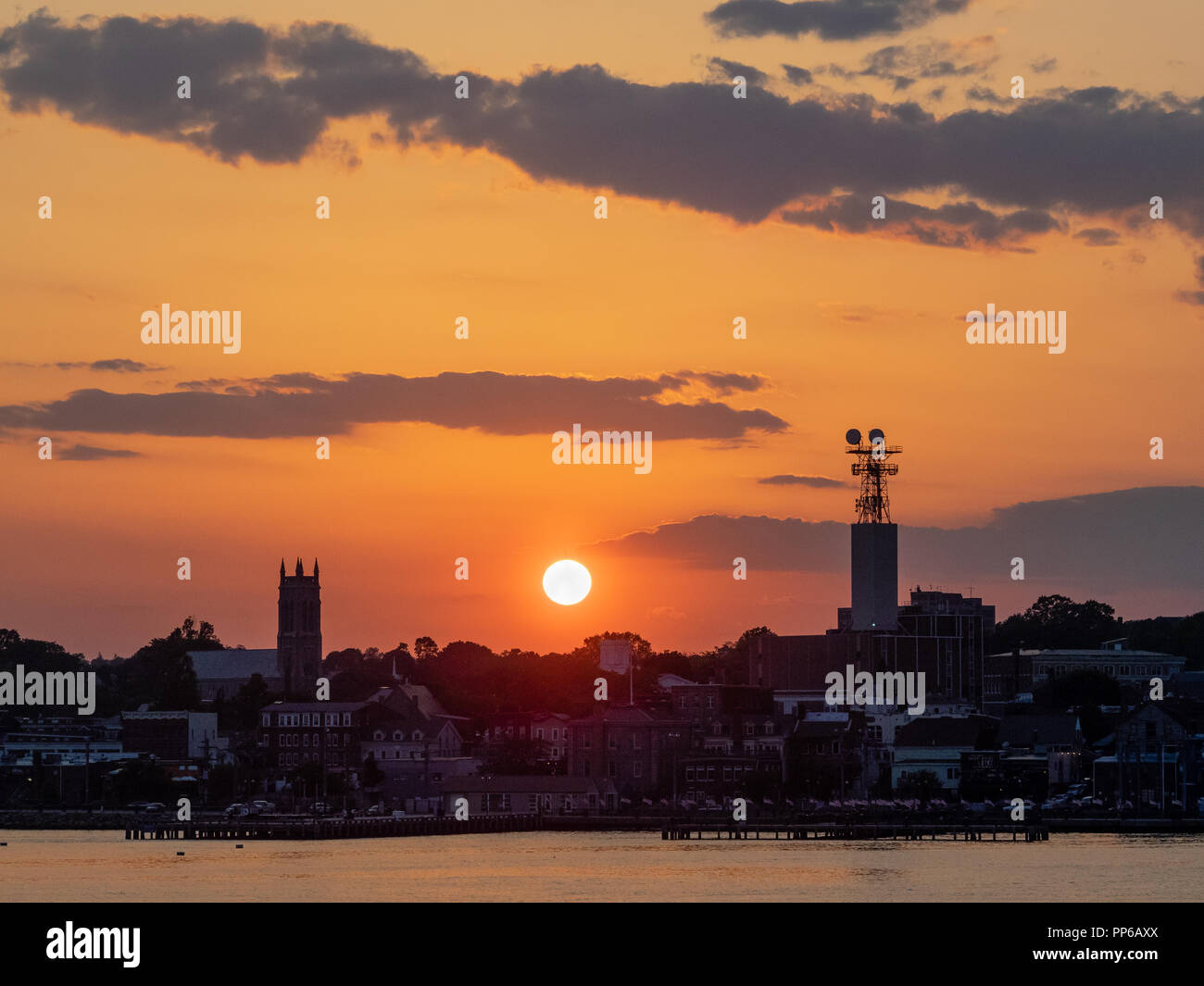 New London Connecticut Ferry High Resolution Stock Photography and ...