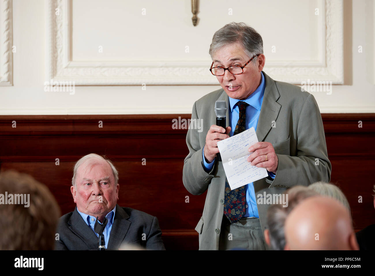 David kynaston historian hi-res stock photography and images - Alamy