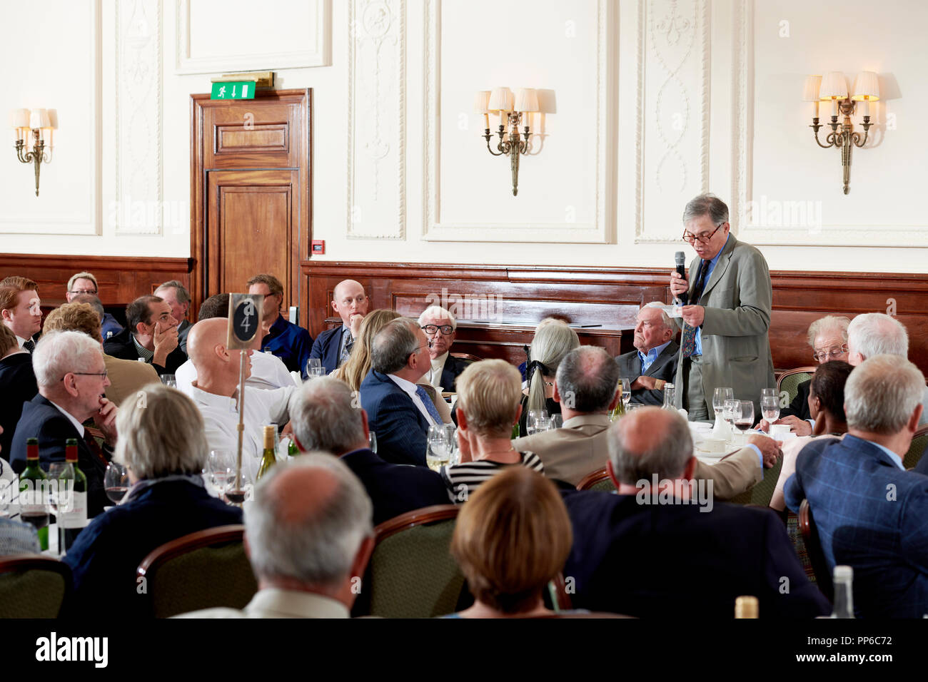 David kynaston historian hi-res stock photography and images - Alamy