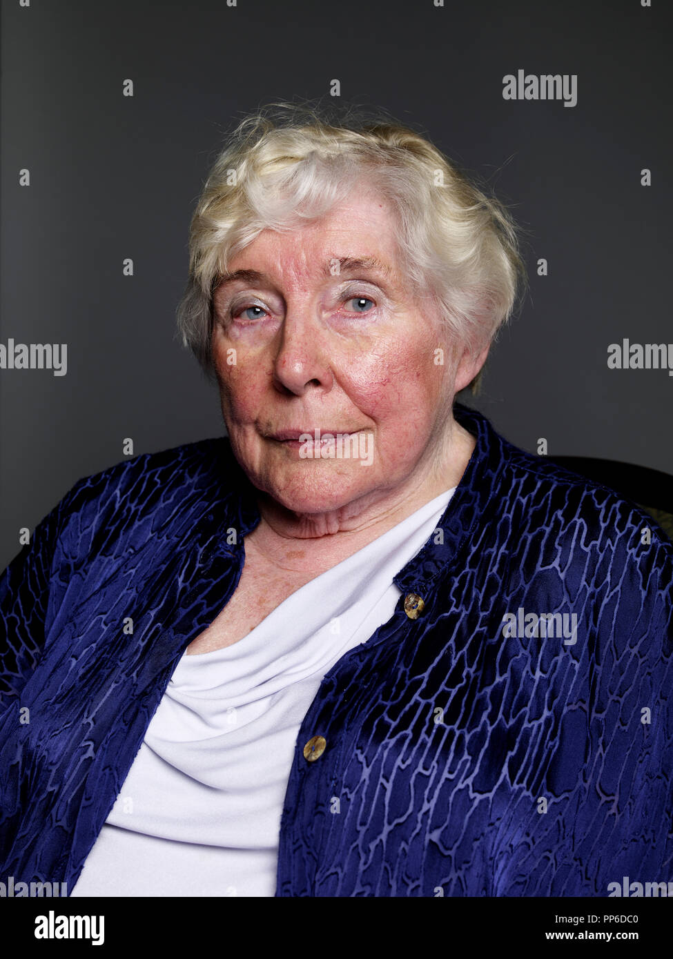 Fay weldon hi-res stock photography and images - Alamy