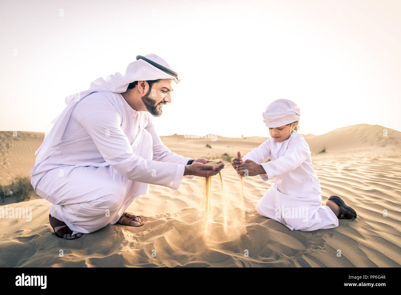 Emirati Father And Son High Resolution Stock Photography and Images - Alamy