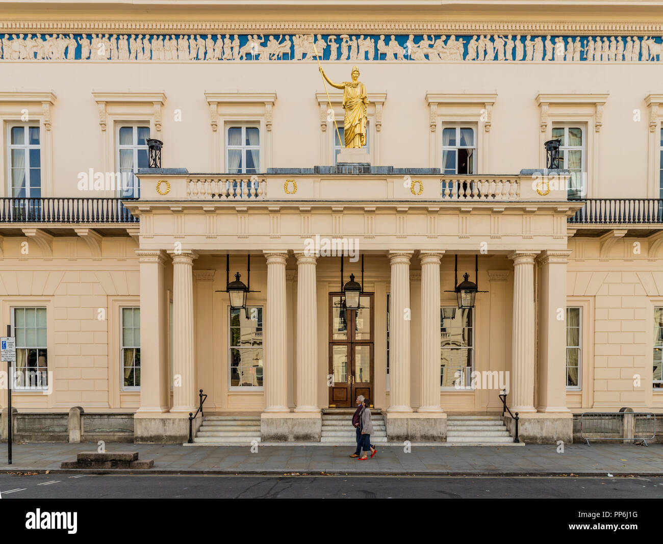 The athenaeum club hi-res stock photography and images - Alamy