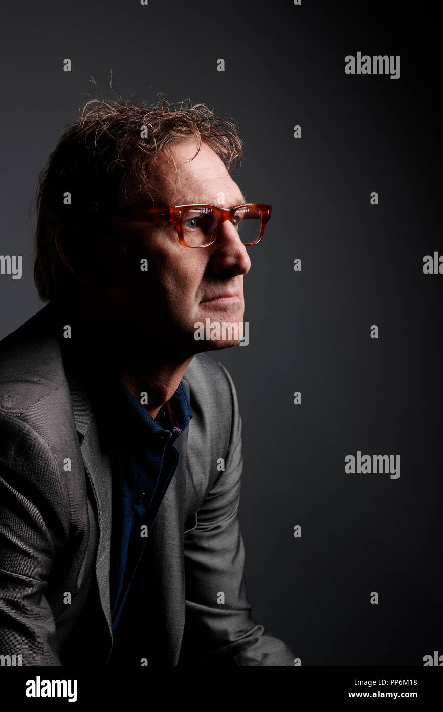 Arsenal captain tony adams hi-res stock photography and images - Alamy