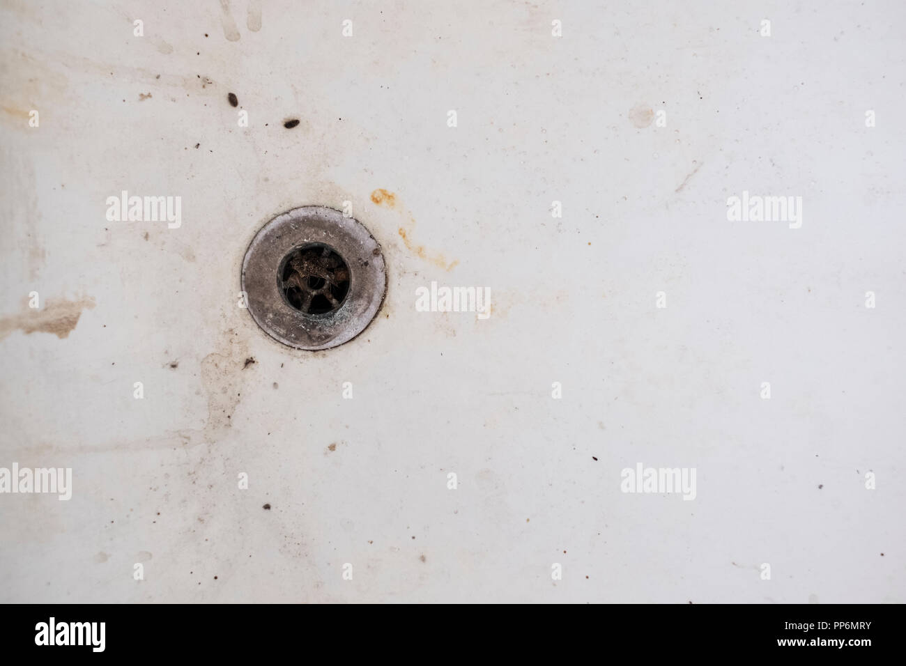 Dirty drain hi-res stock photography and images - Alamy
