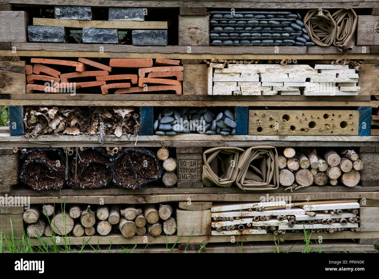 Invertebrate bug hotel insect house hi-res stock photography and images ...