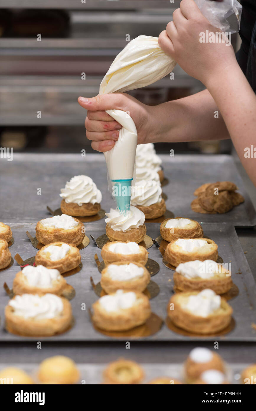 Making cream puffs hi-res stock photography and images - Alamy