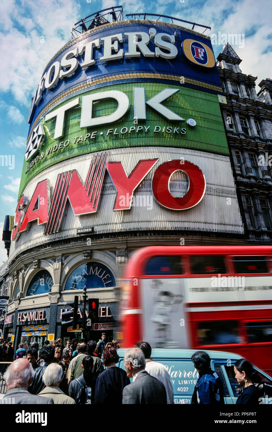 1990s tourist destination hi-res stock photography and images - Alamy