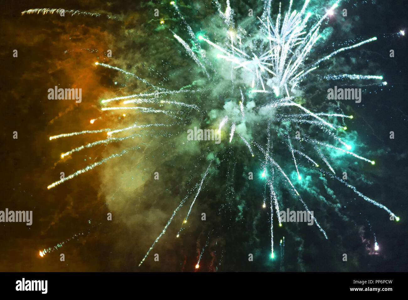 Abstract fireworks hi-res stock photography and images - Alamy