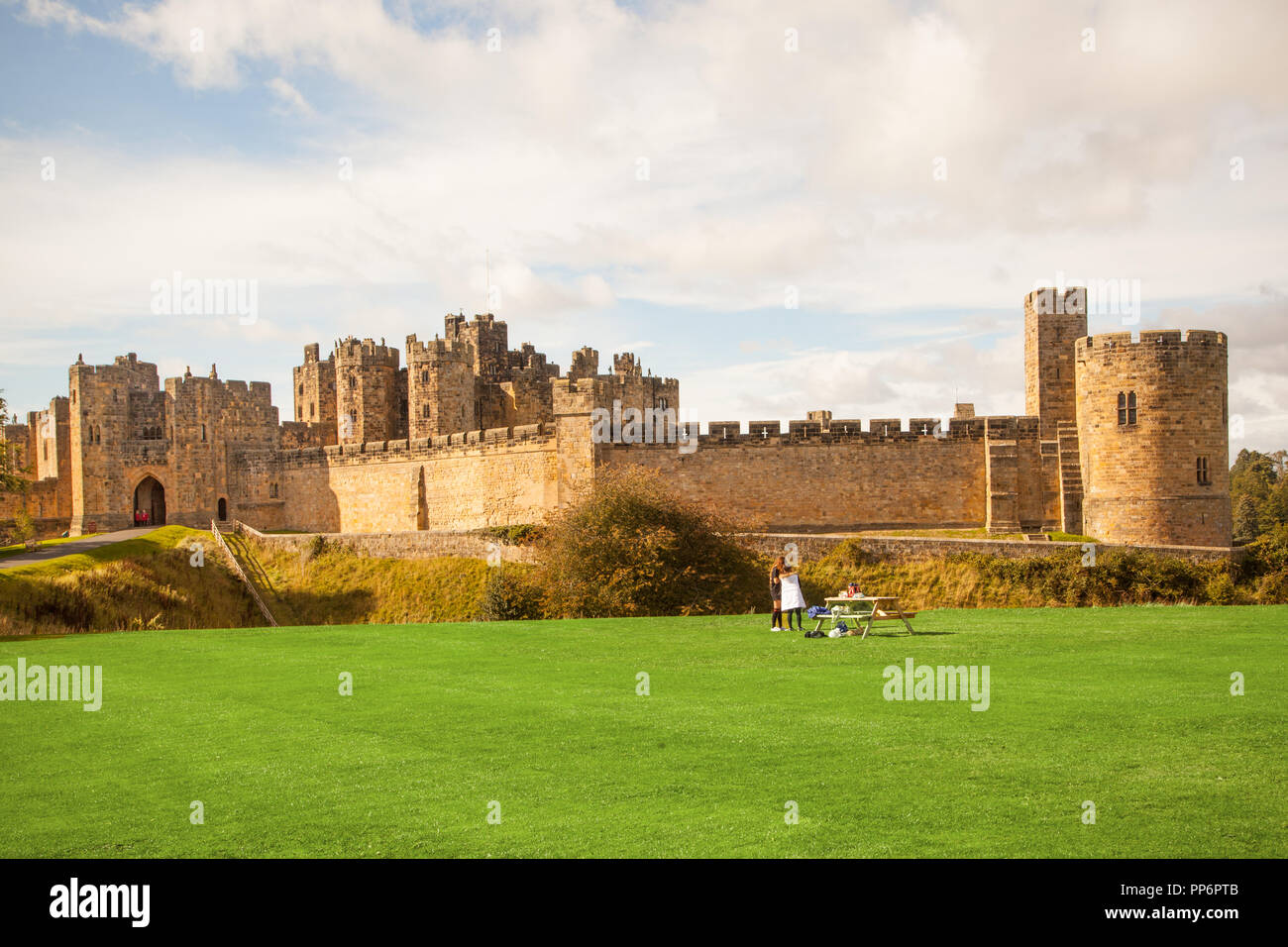 Percy family seat hi-res stock photography and images - Alamy
