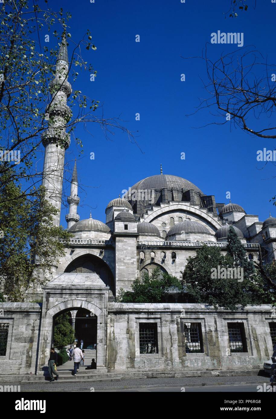 Siman hi-res stock photography and images - Alamy