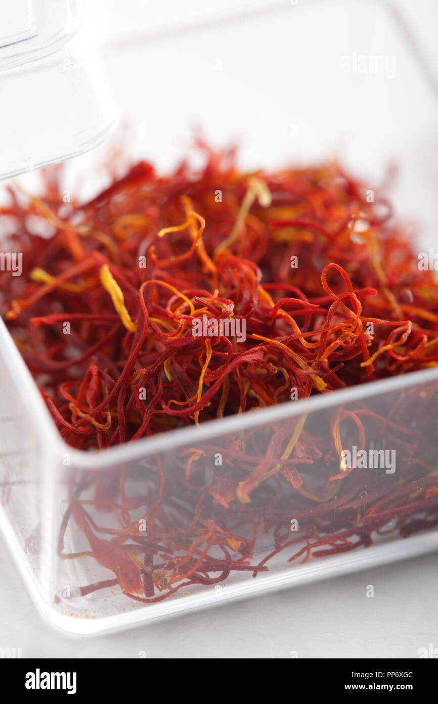 Dried saffron stigmas in the box closeup Stock Photo - Alamy