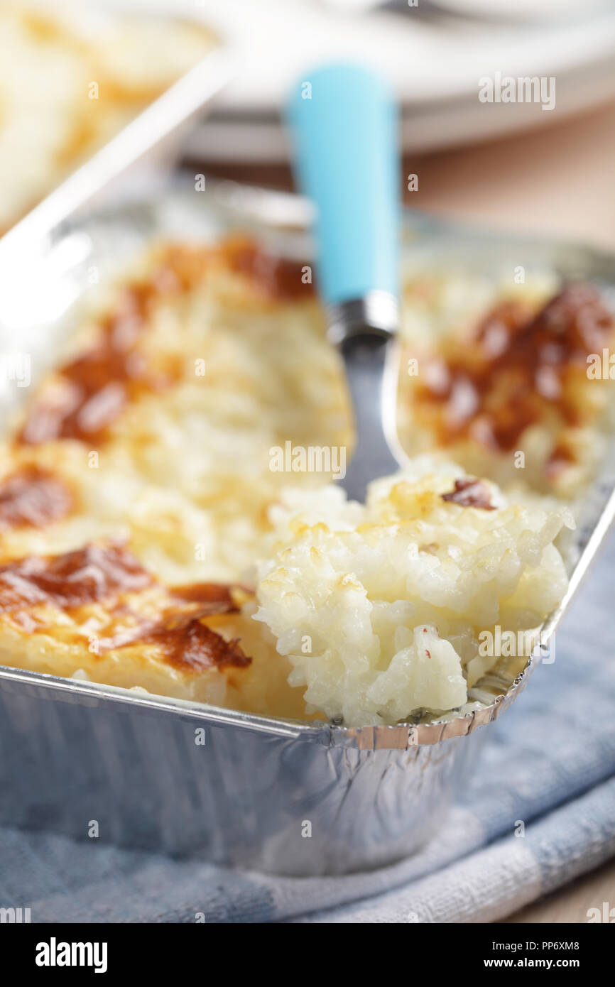 Rice pudding in blue hi-res stock photography and images - Alamy