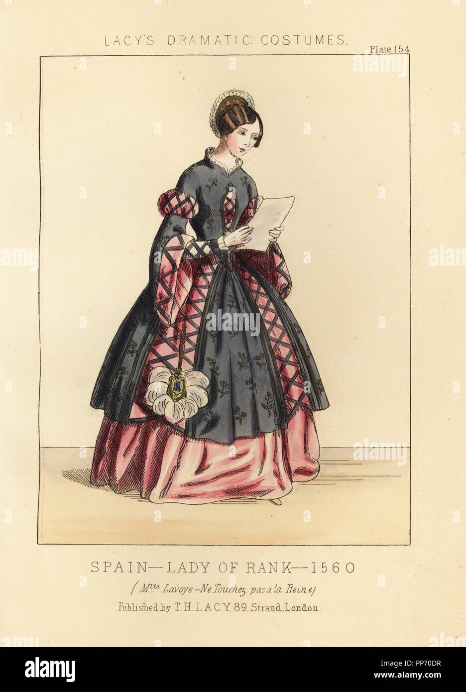 Lady opera singer hi-res stock photography and images - Alamy