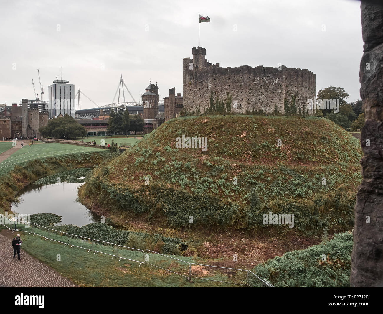 Cardiff castles hi-res stock photography and images - Alamy