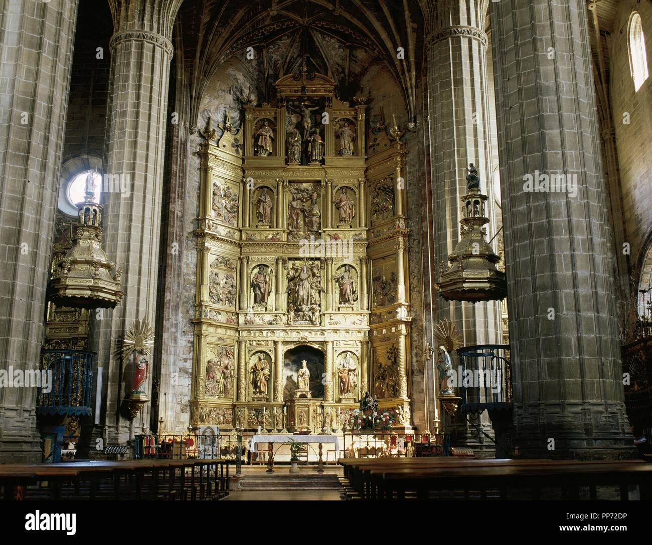 17th century main altarpiece hi-res stock photography and images - Alamy