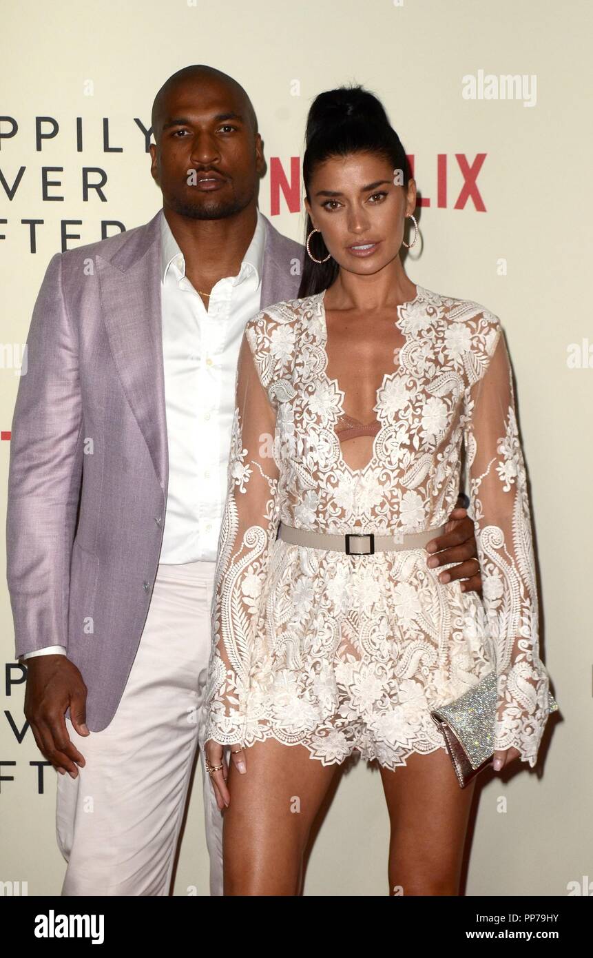 Larry english and nicole williams english hi-res stock photography and ...