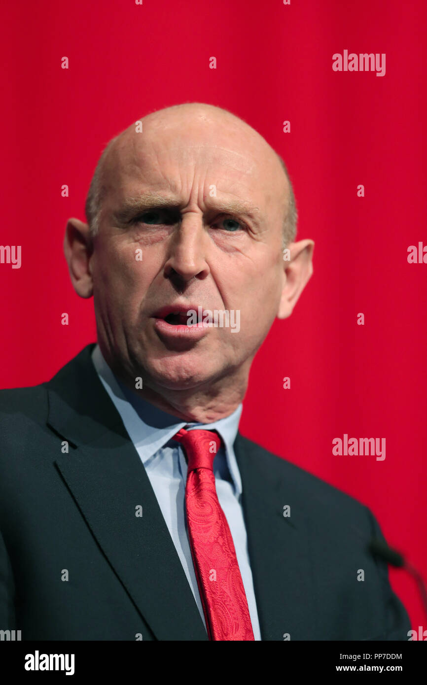 John healy labour hi-res stock photography and images - Alamy