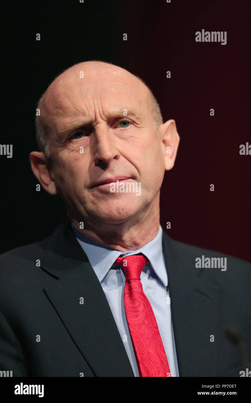 John healy labour hi-res stock photography and images - Alamy