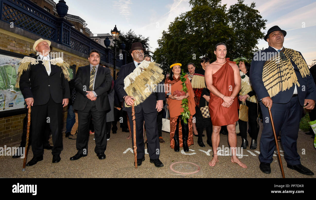 Maori haka ceremony south pacific hi-res stock photography and images ...
