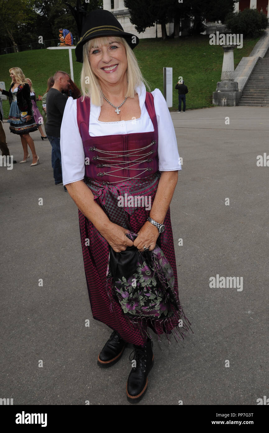 Munich, Bavaria, Germany. 24th Sep, 2018. Patricia Riekel comes to ...