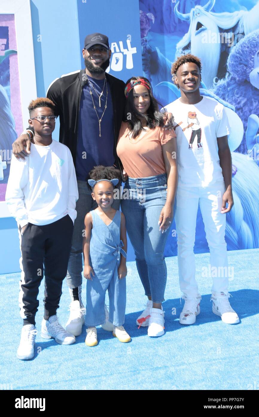 Los Angeles, CA, USA. 22nd Sep, 2018. LeBron James, Family at arrivals ...