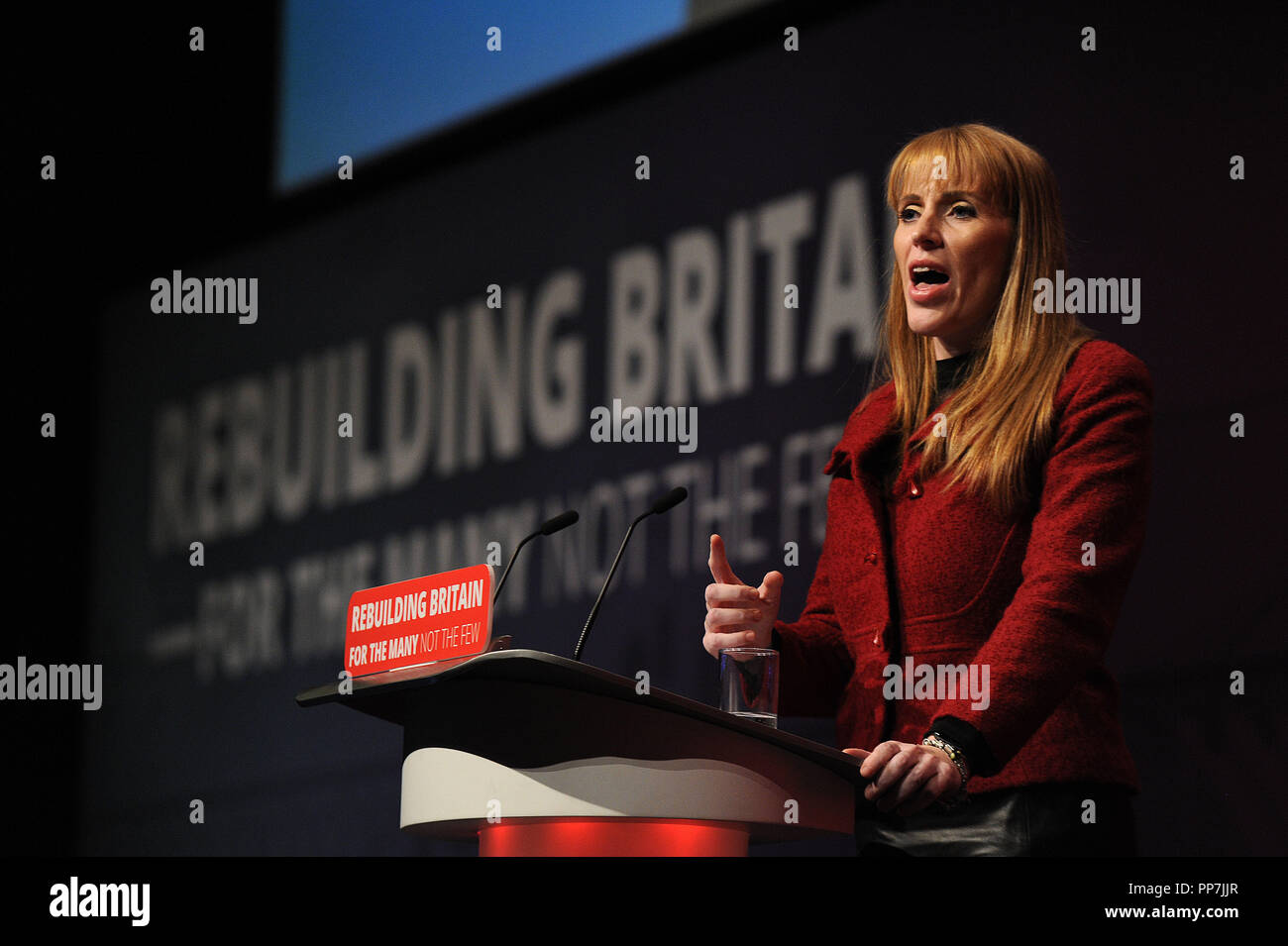 Angela raynor hi-res stock photography and images - Alamy