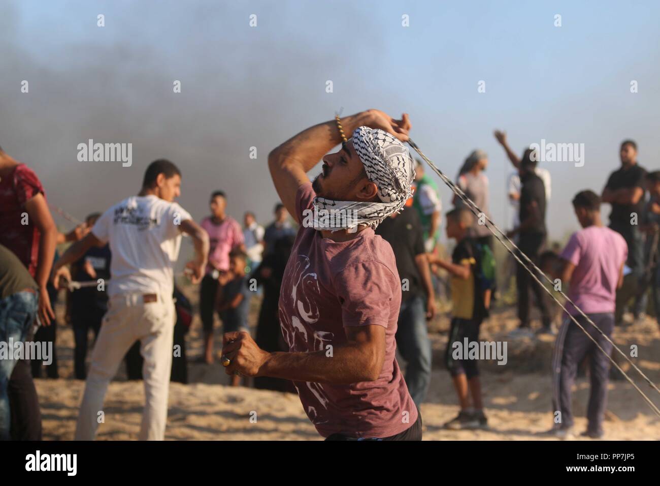 Beit Lahiya, The Gaza Strip, Palestine. 24th Sep, 2018. A Palestinian ...