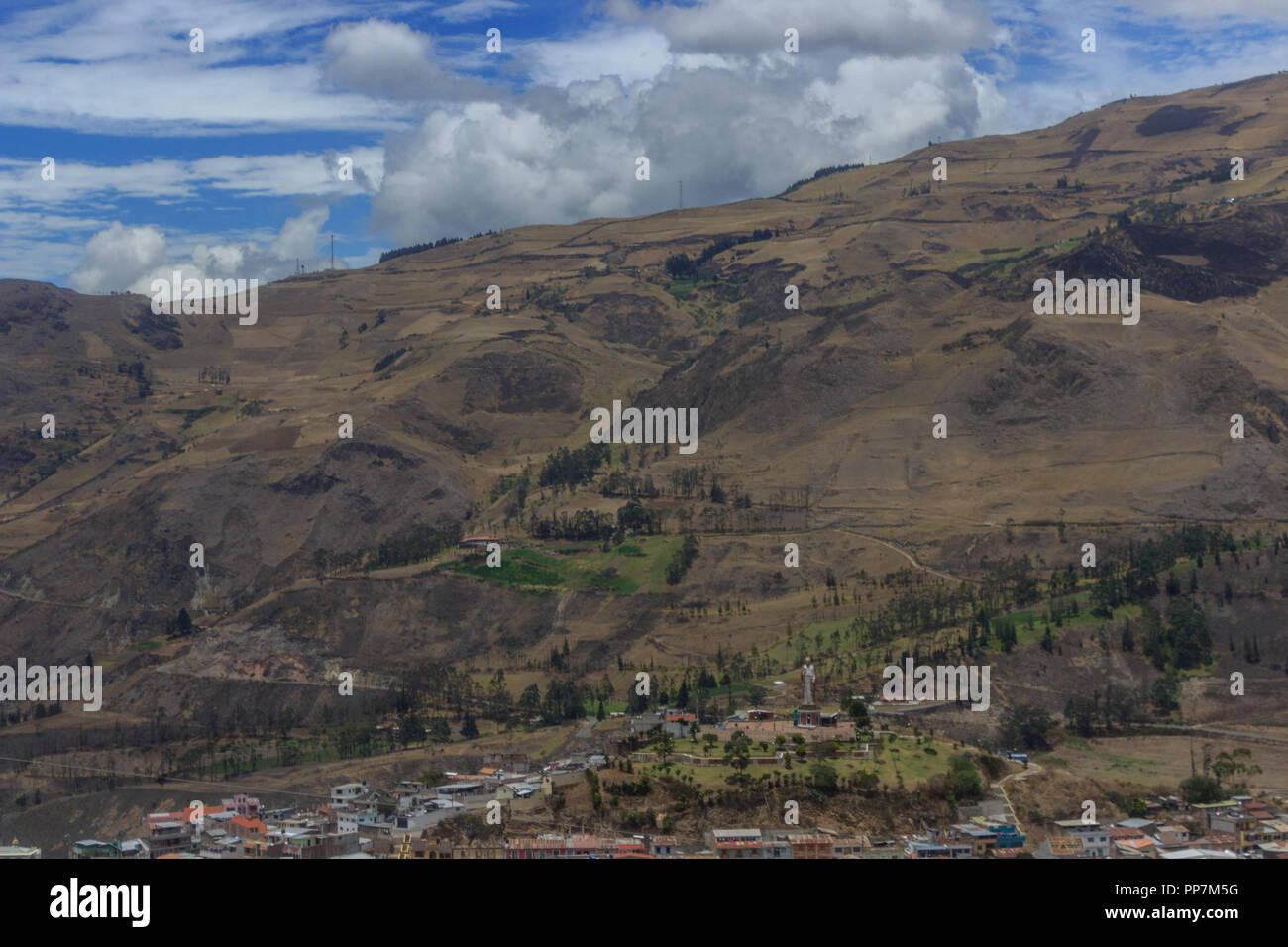 roadside view on the landscape of ecuador Stock Photo - Alamy