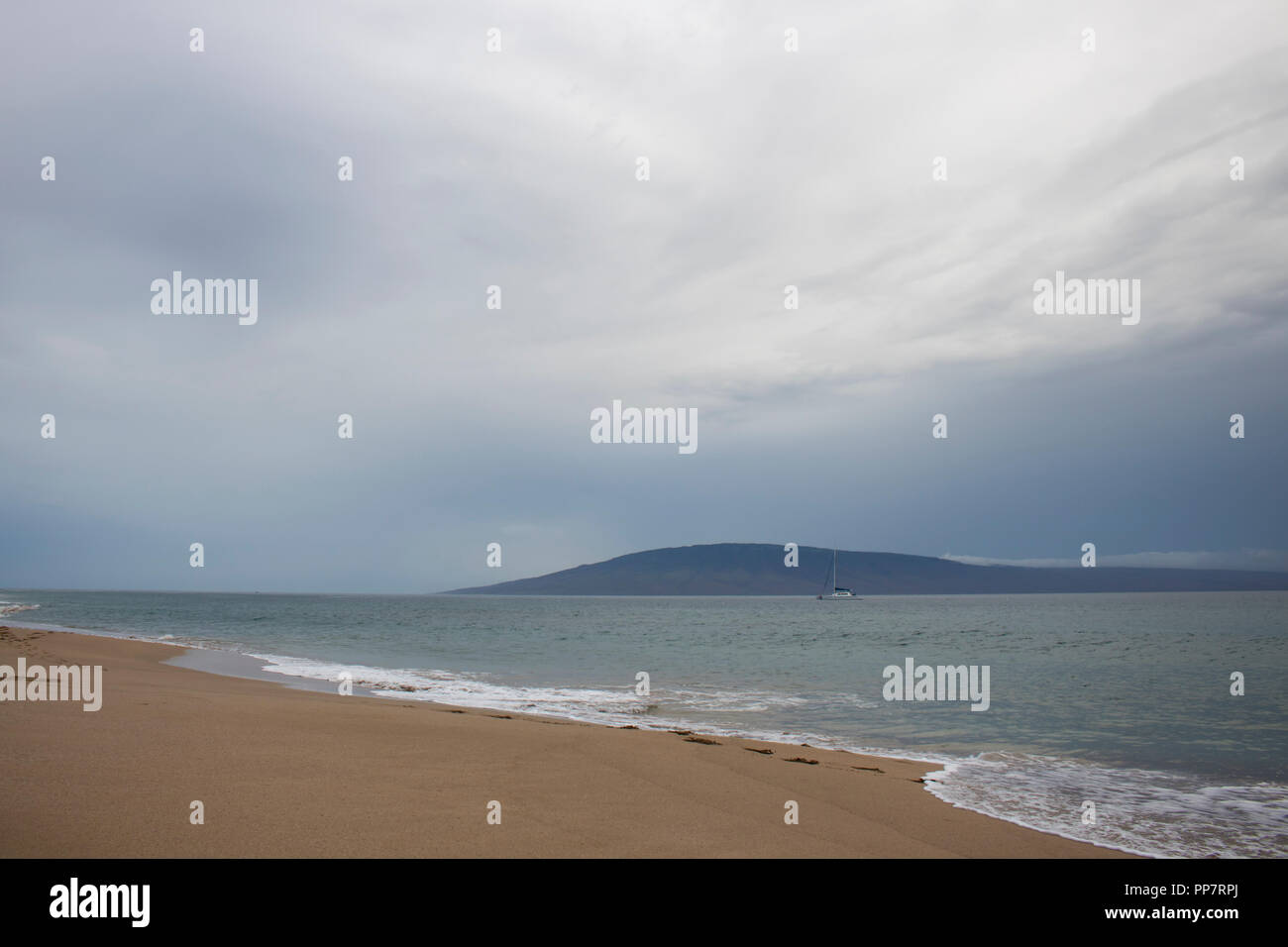 Stormy weather clouds beach hi-res stock photography and images - Alamy
