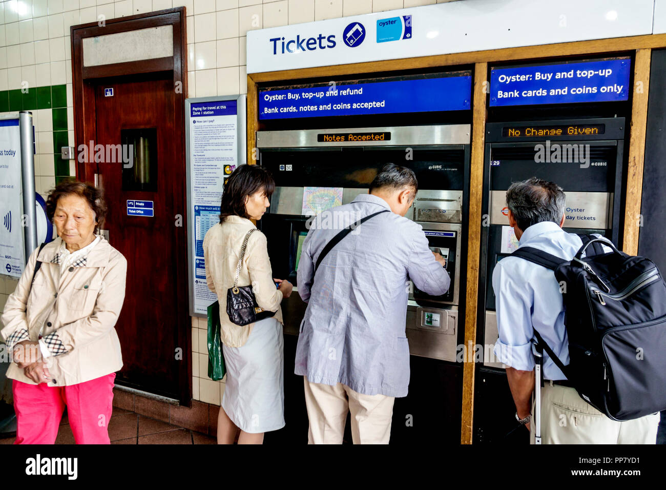 Mass transit card hi-res stock photography and images - Alamy