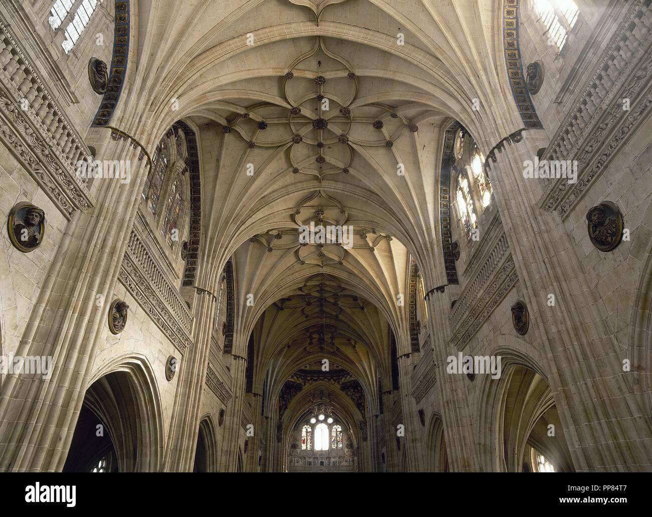 Net vault architecture hi-res stock photography and images - Alamy