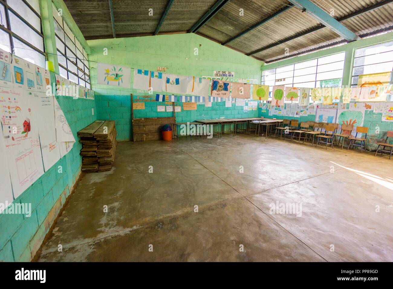 escuela publica, aldea Sanuch, Lancetillo, La Parroquia, zona Reyna ...