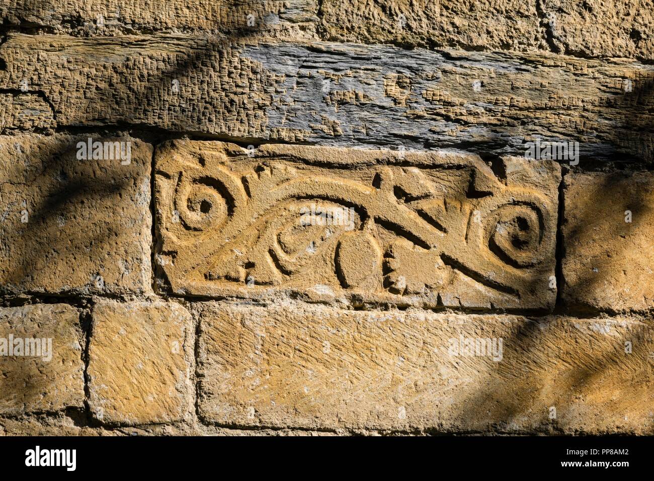 relieves en el muro, iglesia de Sant Felix de Vilac , Vilac , municipio ...