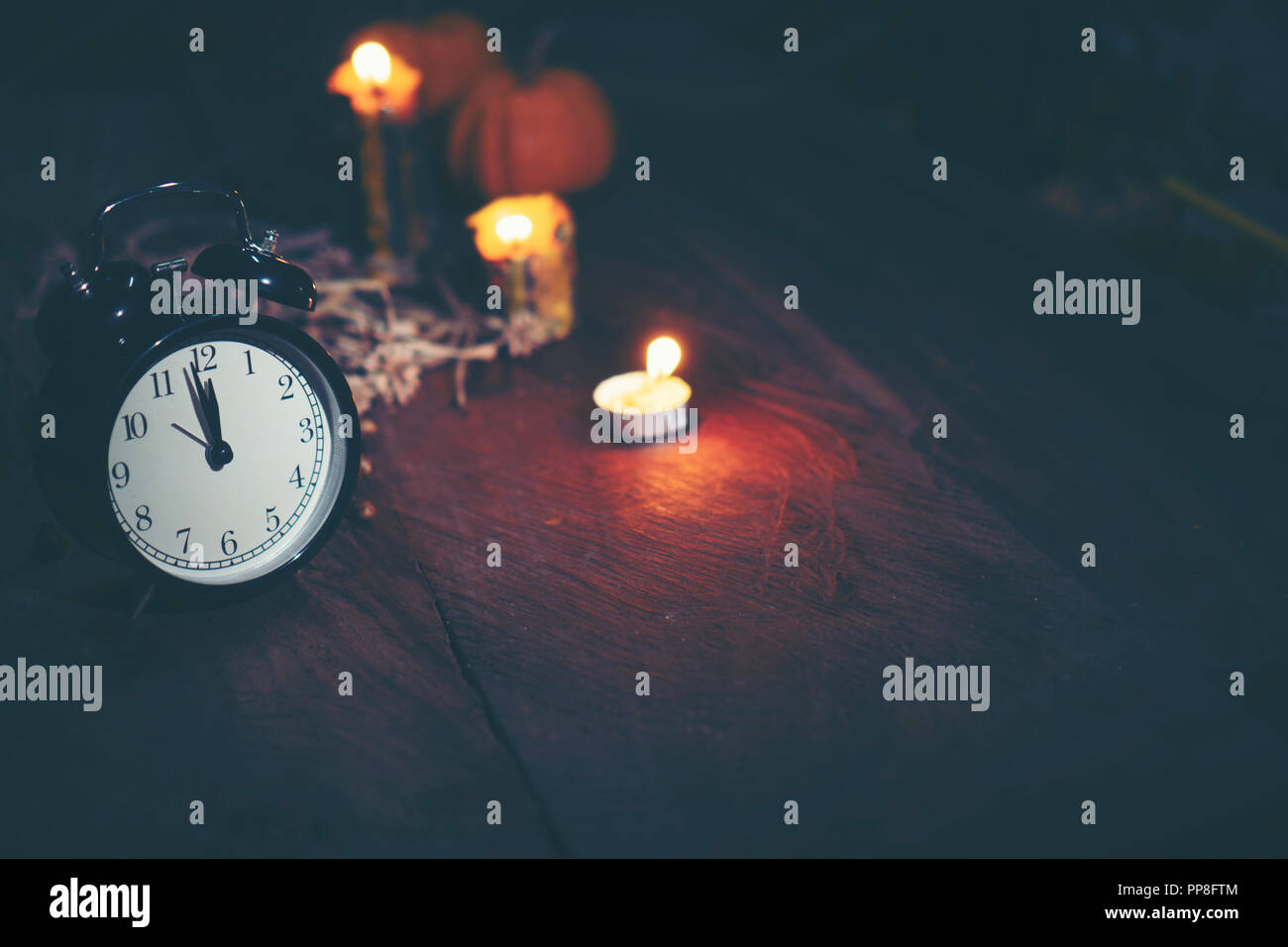 Halloween concept with clock, time Stock Photo - Alamy